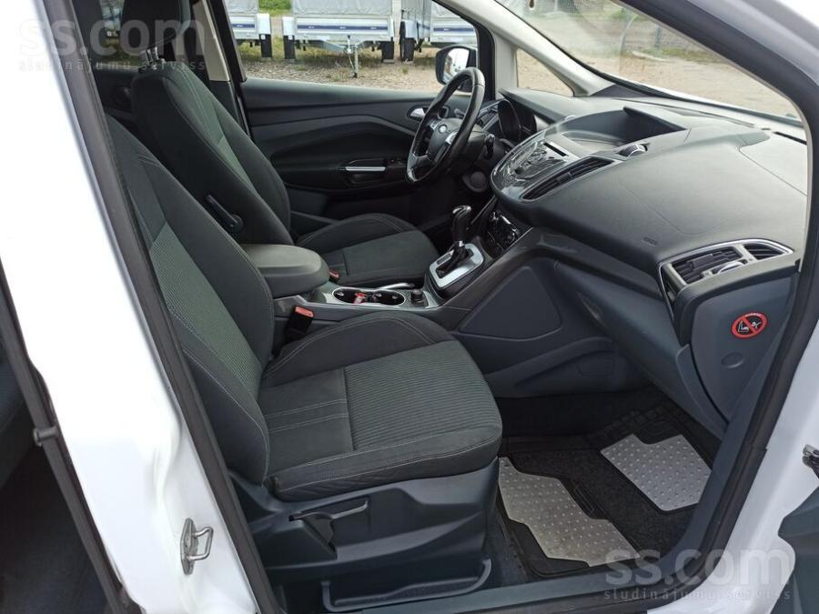 Balts Ford C-Max 2013 Daugavpils, ar dzinēja tilpumu 2.00 L un nobraukumu 0 tūkst. km par 4200 €, foto 17 vietnē AUTOMOTO.COM.LV