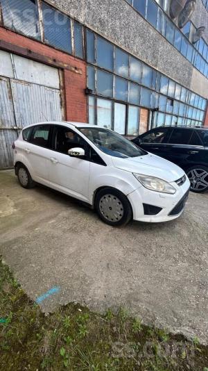 Balts Ford C-Max 2013 Rīga, ar dzinēja tilpumu 1.60 L un nobraukumu 526 tūkst. km par 1290 €, foto 4 vietnē AUTOMOTO.COM.LV