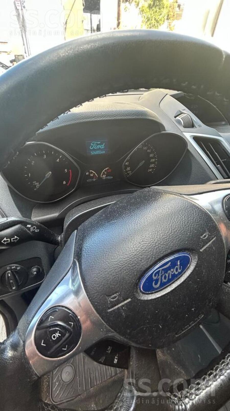 Balts Ford C-Max 2013 Rīga, ar dzinēja tilpumu 1.60 L un nobraukumu 526 tūkst. km par 1290 €, foto 7 vietnē AUTOMOTO.COM.LV