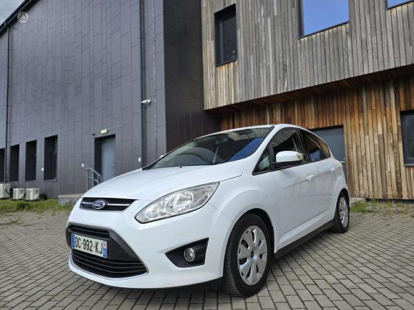 Balts Ford C-Max 2014 Tauragė, ar dzinēja tilpumu 1.00 L un nobraukumu 146 tūkst. km par 4200 €, foto 1 vietnē AUTOMOTO.COM.LV