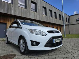 Balts Ford C-Max 2014 Tauragė, ar dzinēja tilpumu 1.00 L un nobraukumu 146 tūkst. km par 4200 €, foto 2 vietnē AUTOMOTO.COM.LV