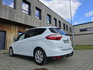 Balts Ford C-Max 2014 Tauragė, ar dzinēja tilpumu 1.00 L un nobraukumu 146 tūkst. km par 4200 €, foto 9 vietnē AUTOMOTO.COM.LV