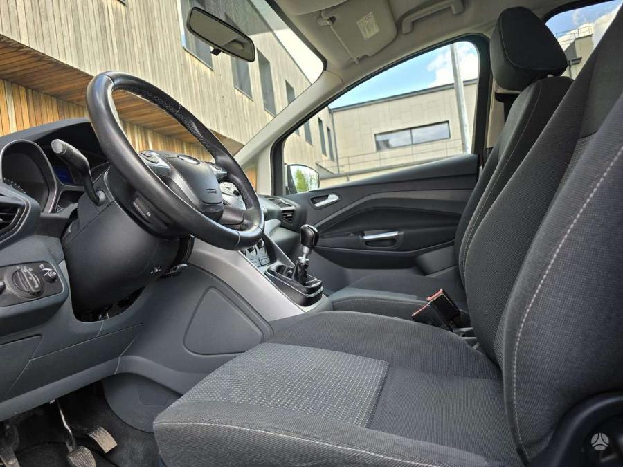 Balts Ford C-Max 2014 Tauragė, ar dzinēja tilpumu 1.00 L un nobraukumu 146 tūkst. km par 4200 €, foto 15 vietnē AUTOMOTO.COM.LV