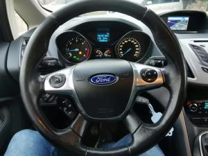 Balts Ford C-Max 2014 Kuldīga, ar dzinēja tilpumu 1.60 L un nobraukumu 255 tūkst. km par 5145 €, foto 13 vietnē AUTOMOTO.COM.LV