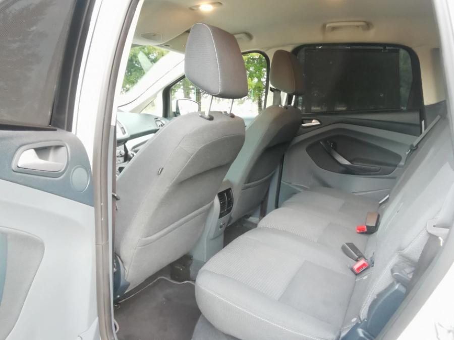 Balts Ford C-Max 2014 Rīga, ar dzinēja tilpumu 1.60 L un nobraukumu 255 tūkst. km par 5145 €, foto 7 vietnē AUTOMOTO.COM.LV