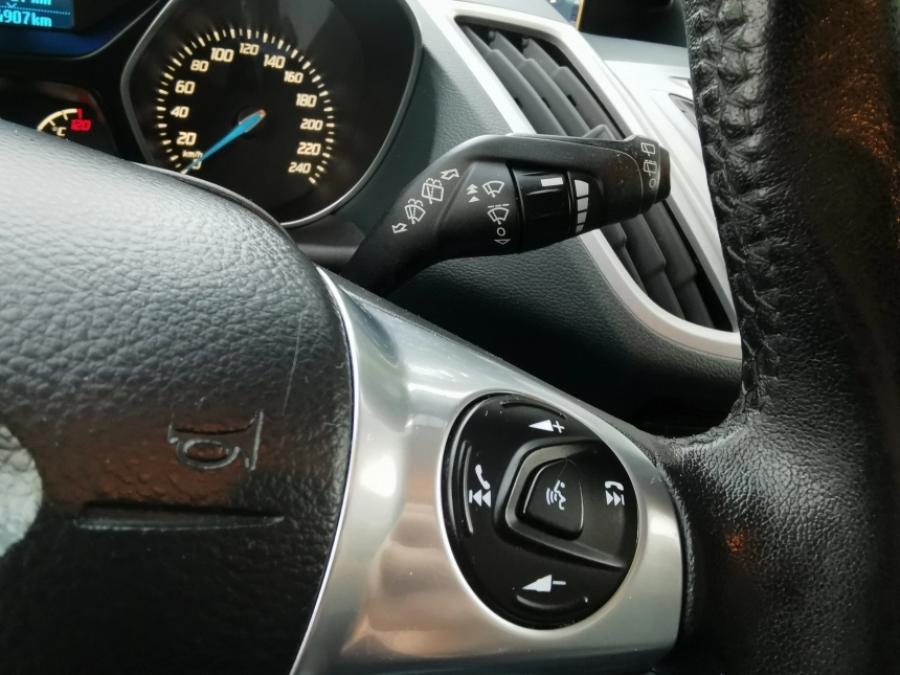 Balts Ford C-Max 2014 Rīga, ar dzinēja tilpumu 1.60 L un nobraukumu 255 tūkst. km par 5145 €, foto 14 vietnē AUTOMOTO.COM.LV