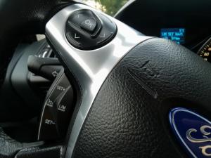 Balts Ford C-Max 2014 Rīga, ar dzinēja tilpumu 1.60 L un nobraukumu 255 tūkst. km par 5145 €, foto 15 vietnē AUTOMOTO.COM.LV
