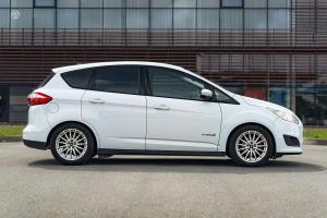 White Ford C-Max 2014 in Klaipeda, with an engine capacity of 2.00 L and mileage of 182 thousand km for 5700 €, photo 17 on AUTOMOTO.COM.LV