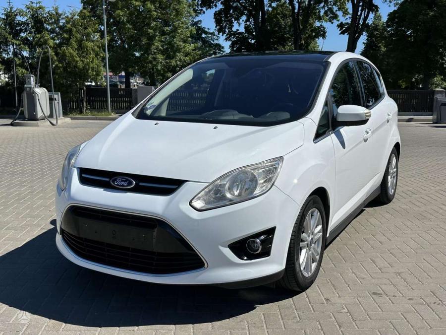 White Ford C-Max 2014 in Taurage, with an engine capacity of 1.00 L and mileage of 123 thousand km for 4300 €, photo 1 on AUTOMOTO.COM.LV