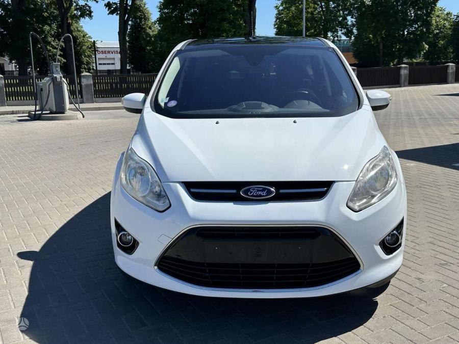 White Ford C-Max 2014 in Taurage, with an engine capacity of 1.00 L and mileage of 123 thousand km for 4300 €, photo 3 on AUTOMOTO.COM.LV