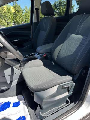 White Ford C-Max 2014 in Taurage, with an engine capacity of 1.00 L and mileage of 123 thousand km for 4300 €, photo 15 on AUTOMOTO.COM.LV