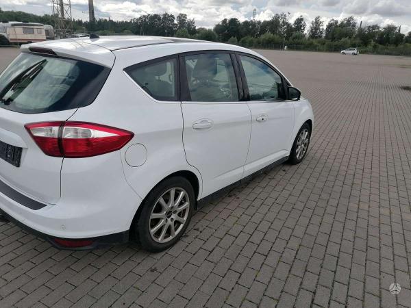 Balts Ford C-Max 2014 Marijampole, ar dzinēja tilpumu 1.00 L un nobraukumu 178 tūkst. km par 3450 €, foto 7 vietnē AUTOMOTO.COM.LV