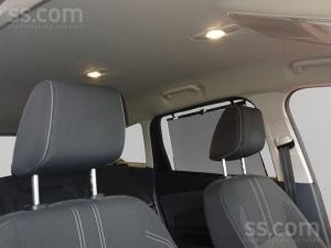 White Ford C-Max 2015 in Ogre, with an engine capacity of 1.20 L and mileage of 130 thousand km for 6350 €, photo 22 on AUTOMOTO.COM.LV