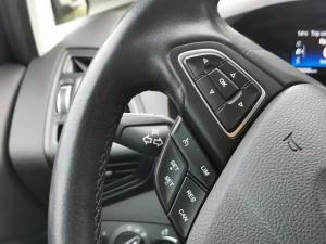 Balts Ford C-Max 2015 Kuldīga, ar dzinēja tilpumu 1.50 L un nobraukumu 189 tūkst. km par 7500 €, foto 15 vietnē AUTOMOTO.COM.LV