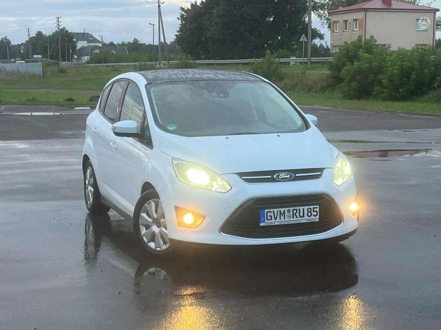 White Ford C-Max 2015 in Radviliskis, with an engine capacity of 2.00 L and mileage of 225 thousand km for 4850 €, photo 3 on AUTOMOTO.COM.LV