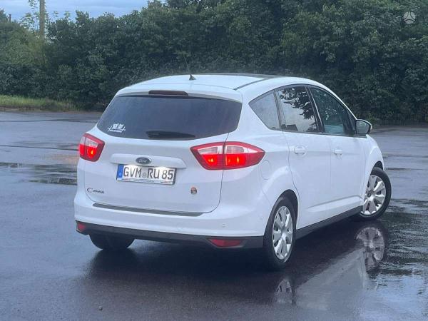 White Ford C-Max 2015 in Radviliskis, with an engine capacity of 2.00 L and mileage of 225 thousand km for 4850 €, photo 3 on AUTOMOTO.COM.LV
