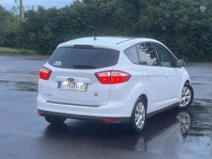 White Ford C-Max 2015 in Radviliskis, with an engine capacity of 2.00 L and mileage of 225 thousand km for 4850 €, photo 4 on AUTOMOTO.COM.LV