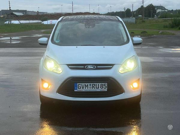 White Ford C-Max 2015 in Radviliskis, with an engine capacity of 2.00 L and mileage of 225 thousand km for 4850 €, photo 4 on AUTOMOTO.COM.LV