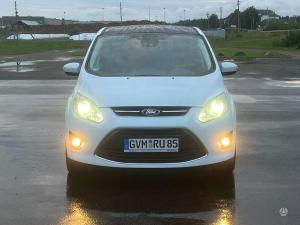 White Ford C-Max 2015 in Radviliskis, with an engine capacity of 2.00 L and mileage of 225 thousand km for 4850 €, photo 5 on AUTOMOTO.COM.LV
