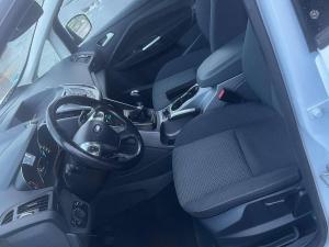 White Ford C-Max 2015 in Radviliskis, with an engine capacity of 2.00 L and mileage of 225 thousand km for 4850 €, photo 7 on AUTOMOTO.COM.LV