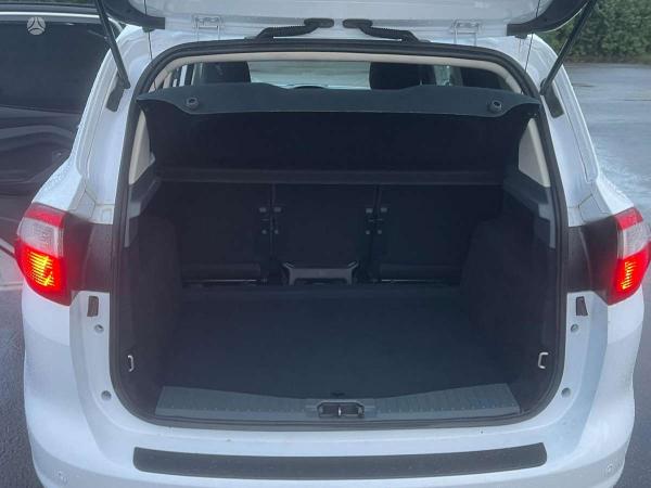 White Ford C-Max 2015 in Radviliskis, with an engine capacity of 2.00 L and mileage of 225 thousand km for 4850 €, photo 10 on AUTOMOTO.COM.LV
