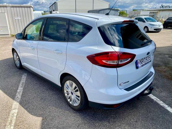Balts Ford C-Max 2015 Šauļi, ar dzinēja tilpumu 1.56 L un nobraukumu 240 tūkst. km par 5200 €, foto 3 vietnē AUTOMOTO.COM.LV