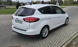White Ford C-Max 2015 in Taurage, with an engine capacity of 1.00 L and mileage of 139 thousand km for 4500 €, photo 5 on AUTOMOTO.COM.LV