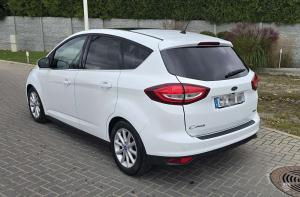 White Ford C-Max 2015 in Taurage, with an engine capacity of 1.00 L and mileage of 139 thousand km for 4500 €, photo 7 on AUTOMOTO.COM.LV