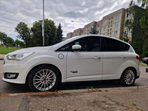 Balts Ford C-Max 2016 Kauņa, ar dzinēja tilpumu 2.00 L un nobraukumu 200 tūkst. km par 4000 €, foto  vietnē AUTOMOTO.COM.LV