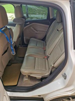 White Ford C-Max 2016 in Kaunas, with an engine capacity of 2.00 L and mileage of 200 thousand km for 4000 €, photo 8 on AUTOMOTO.COM.LV