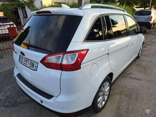 Ford C-Max 2016 Tauragė vietnē Balts Ford C-Max 2016 Tauragė, ar dzinēja tilpumu 2.00 L un nobraukumu 192 tūkst. km par 4800 €, foto 6 vietnē AUTOMOTO.COM.LV