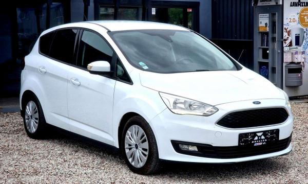 Ford C-Max 2016 Kretinga vietnē Balts Ford C-Max 2016 Kretinga, ar dzinēja tilpumu 1.00 L un nobraukumu 143 tūkst. km par 4999 €, foto 1 vietnē AUTOMOTO.COM.LV