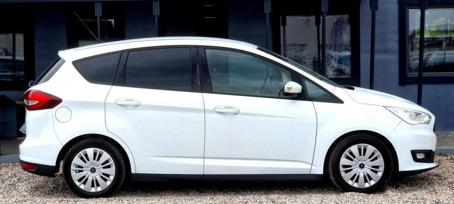 Balts Ford C-Max 2016 Kretinga, ar dzinēja tilpumu 1.00 L un nobraukumu 143 tūkst. km par 4999 €, foto 9 vietnē AUTOMOTO.COM.LV