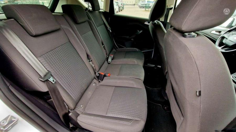 Balts Ford C-Max 2016 Kretinga, ar dzinēja tilpumu 1.00 L un nobraukumu 143 tūkst. km par 4999 €, foto 22 vietnē AUTOMOTO.COM.LV