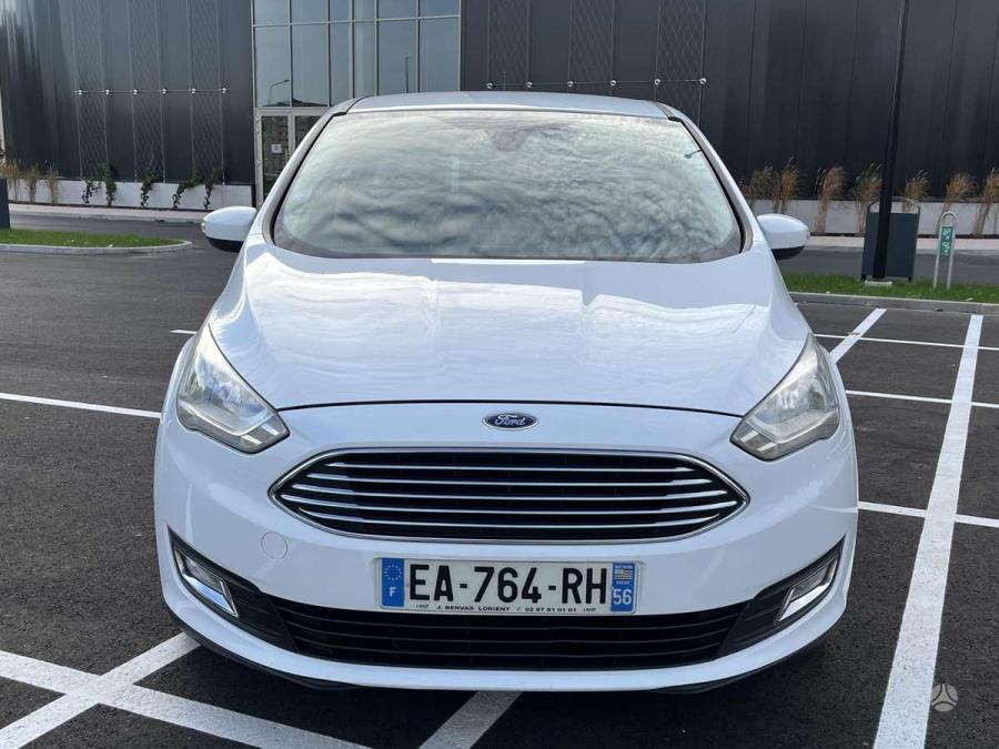 White Ford C-Max 2016 in Taurage, with an engine capacity of 1.50 L and mileage of 210 thousand km for 4550 €, photo 3 on AUTOMOTO.COM.LV