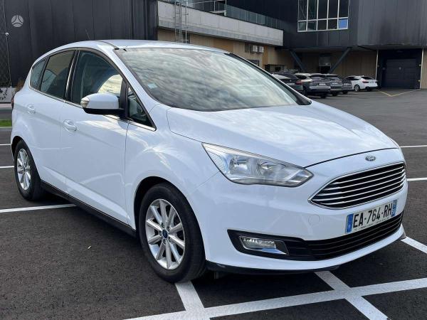 White Ford C-Max 2016 in Taurage, with an engine capacity of 1.50 L and mileage of 210 thousand km for 4550 €, photo 4 on AUTOMOTO.COM.LV