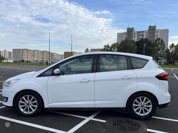 White Ford C-Max 2016 in Taurage, with an engine capacity of 1.50 L and mileage of 210 thousand km for 4550 €, photo 6 on AUTOMOTO.COM.LV