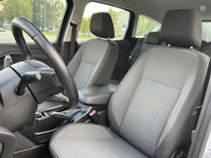 White Ford C-Max 2016 in Taurage, with an engine capacity of 1.50 L and mileage of 210 thousand km for 4550 €, photo 17 on AUTOMOTO.COM.LV