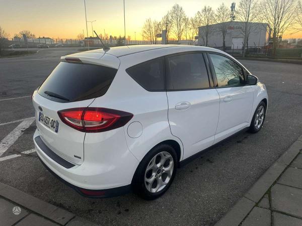 White Ford C-Max 2017 in Klaipeda, with an engine capacity of 1.00 L and mileage of 92 thousand km for 6250 €, photo 5 on AUTOMOTO.COM.LV