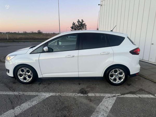 White Ford C-Max 2017 in Klaipeda, with an engine capacity of 1.00 L and mileage of 92 thousand km for 6250 €, photo 7 on AUTOMOTO.COM.LV