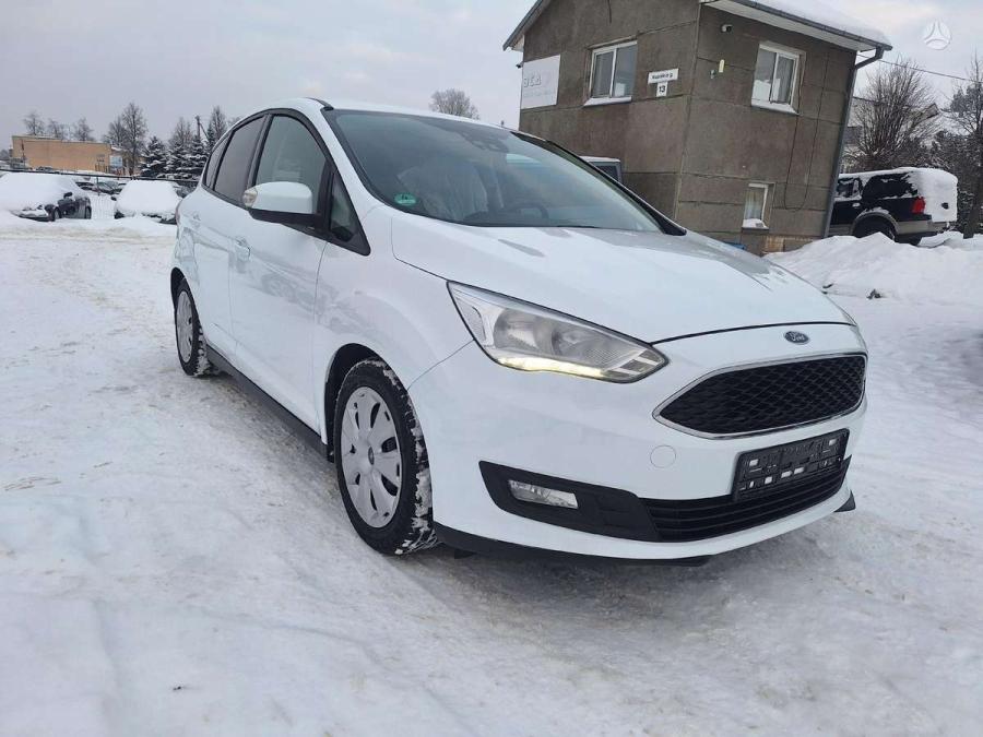 White Ford C-Max 2017 in Utena, with an engine capacity of 1.00 L and mileage of 238 thousand km for 4950 €, photo 2 on AUTOMOTO.COM.LV
