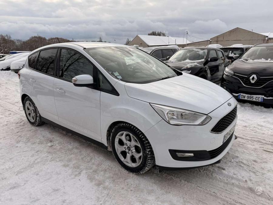 White Ford C-Max 2017 in Taurage, with an engine capacity of 1.00 L and mileage of 92 thousand km for 5650 €, photo 2 on AUTOMOTO.COM.LV
