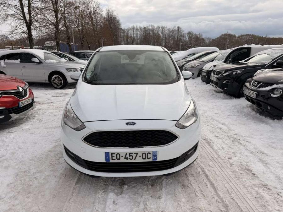 White Ford C-Max 2017 in Taurage, with an engine capacity of 1.00 L and mileage of 92 thousand km for 5650 €, photo 3 on AUTOMOTO.COM.LV