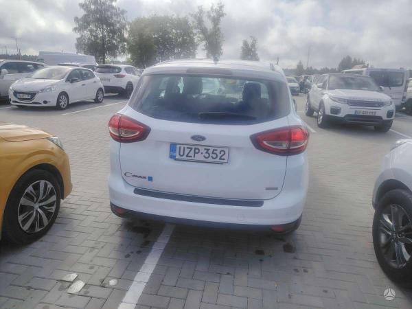 Balts Ford C-Max 2017 Tauragė, ar dzinēja tilpumu 1.00 L un nobraukumu 119 tūkst. km par 4700 €, foto 3 vietnē AUTOMOTO.COM.LV
