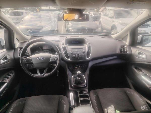 Balts Ford C-Max 2017 Tauragė, ar dzinēja tilpumu 1.00 L un nobraukumu 119 tūkst. km par 4700 €, foto 5 vietnē AUTOMOTO.COM.LV