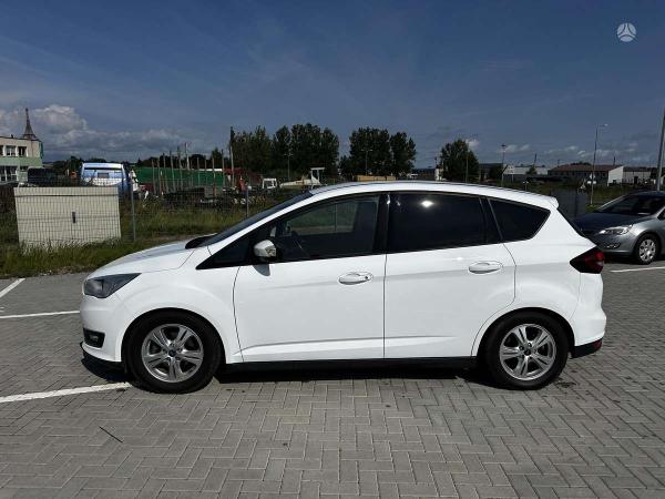 White Ford C-Max 2017 in Taurage, with an engine capacity of 1.00 L and mileage of 132 thousand km for 4100 €, photo 3 on AUTOMOTO.COM.LV