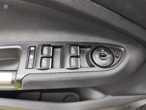 Balts Ford C-Max 2017 Kauņa, ar dzinēja tilpumu 1.00 L un nobraukumu 171 tūkst. km par 5950 €, foto 26 vietnē AUTOMOTO.COM.LV