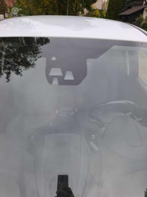 Balts Ford C-Max 2017 Kauņa, ar dzinēja tilpumu 1.00 L un nobraukumu 171 tūkst. km par 5950 €, foto 31 vietnē AUTOMOTO.COM.LV