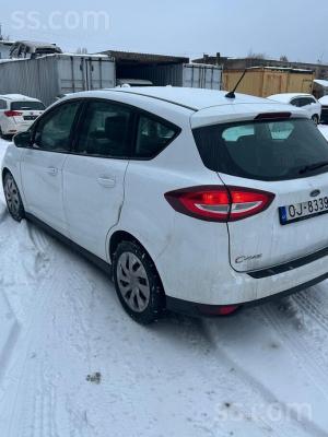 Balts Ford C-Max 2018 Rīga, ar dzinēja tilpumu 1.50 L un nobraukumu 142 tūkst. km par 6200 €, foto 2 vietnē AUTOMOTO.COM.LV