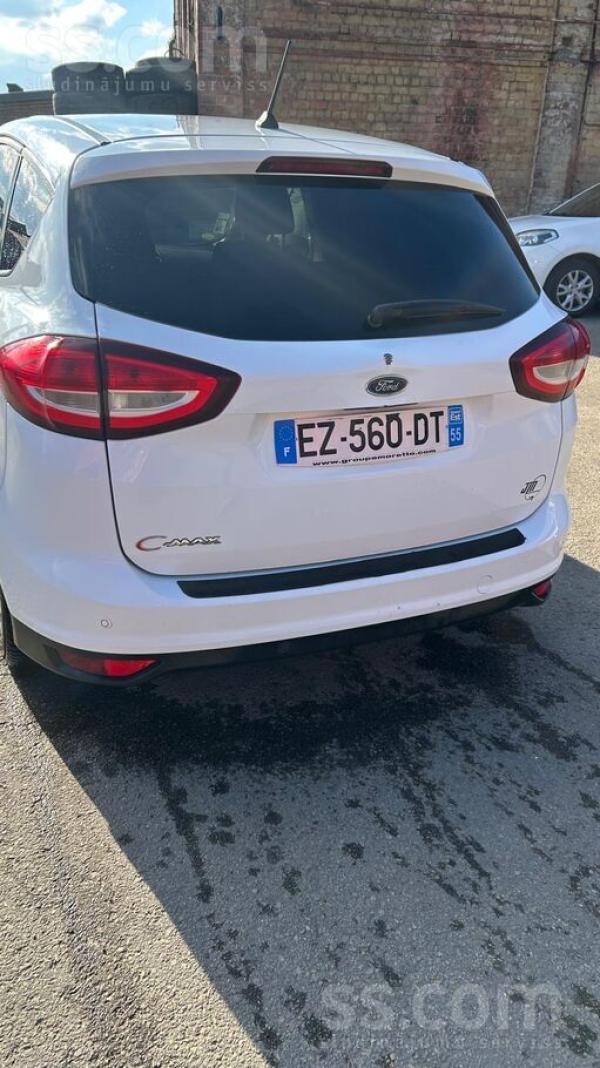 Balts Ford C-Max 2018 Rīga, ar dzinēja tilpumu 1.50 L un nobraukumu 232 tūkst. km par 5200 €, foto 3 vietnē AUTOMOTO.COM.LV